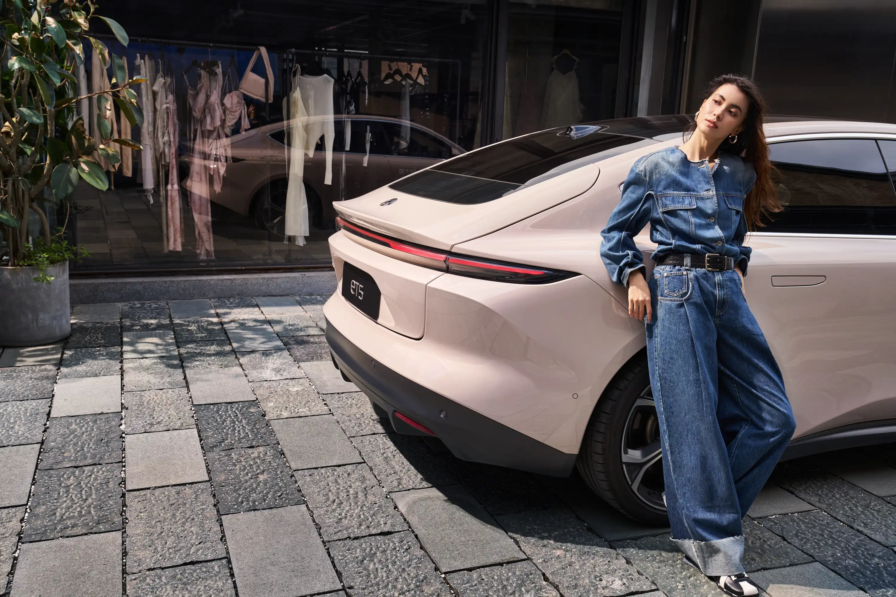 Nio Becomes Official Mobility Partner of Berlin Fashion Week | EV
