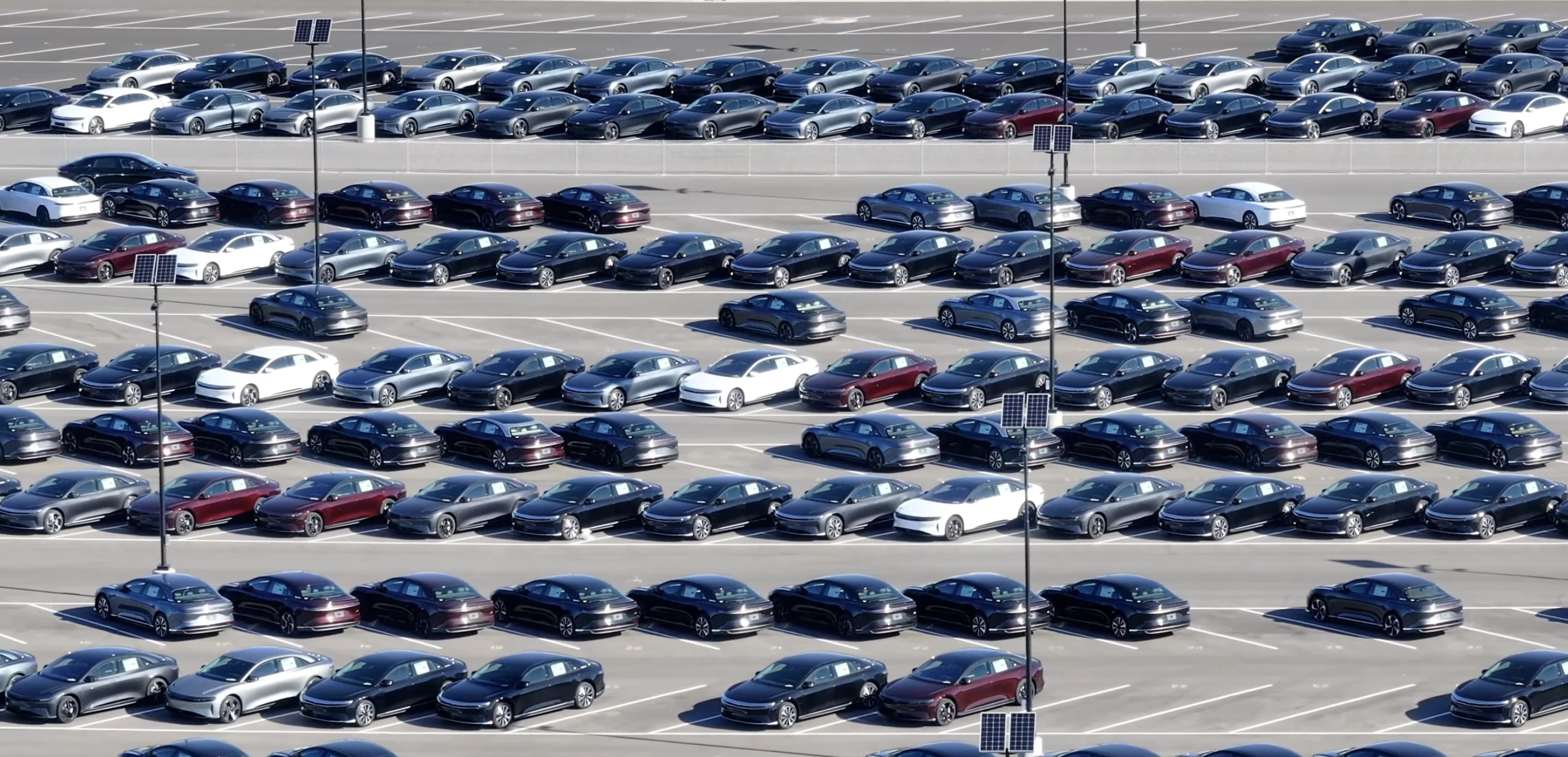 Lucid: Drone Footage Reveals Swelling Inventory at Arizona Plant | EV