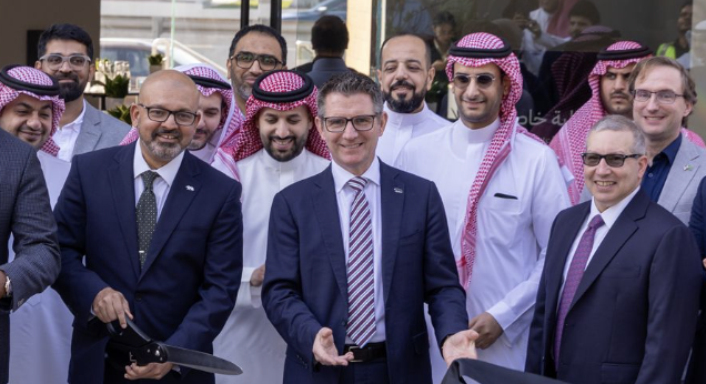 Lucid 'Funded Well Into 2027,' Interim CEO Says | EV