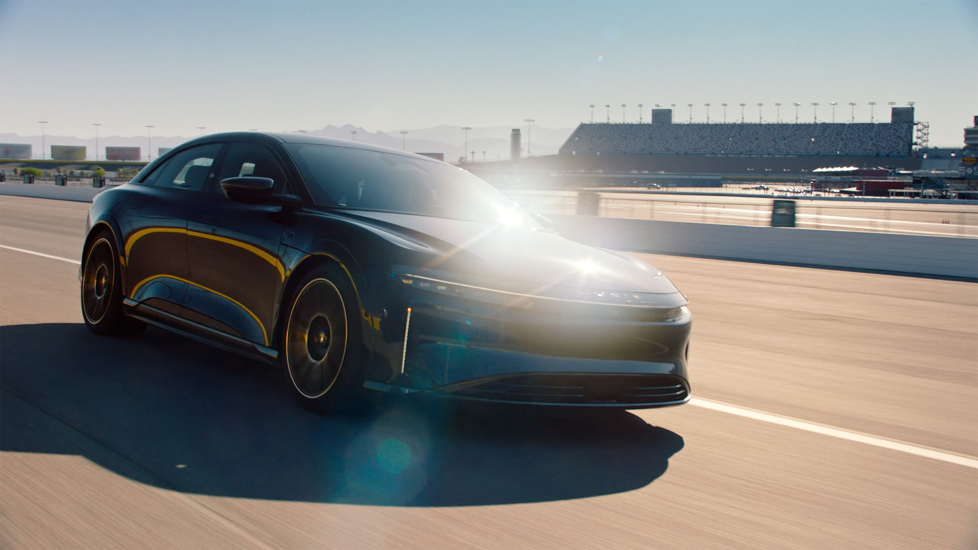 Lucid Posts Record US Sales in December With 1,485 Registrations | EV