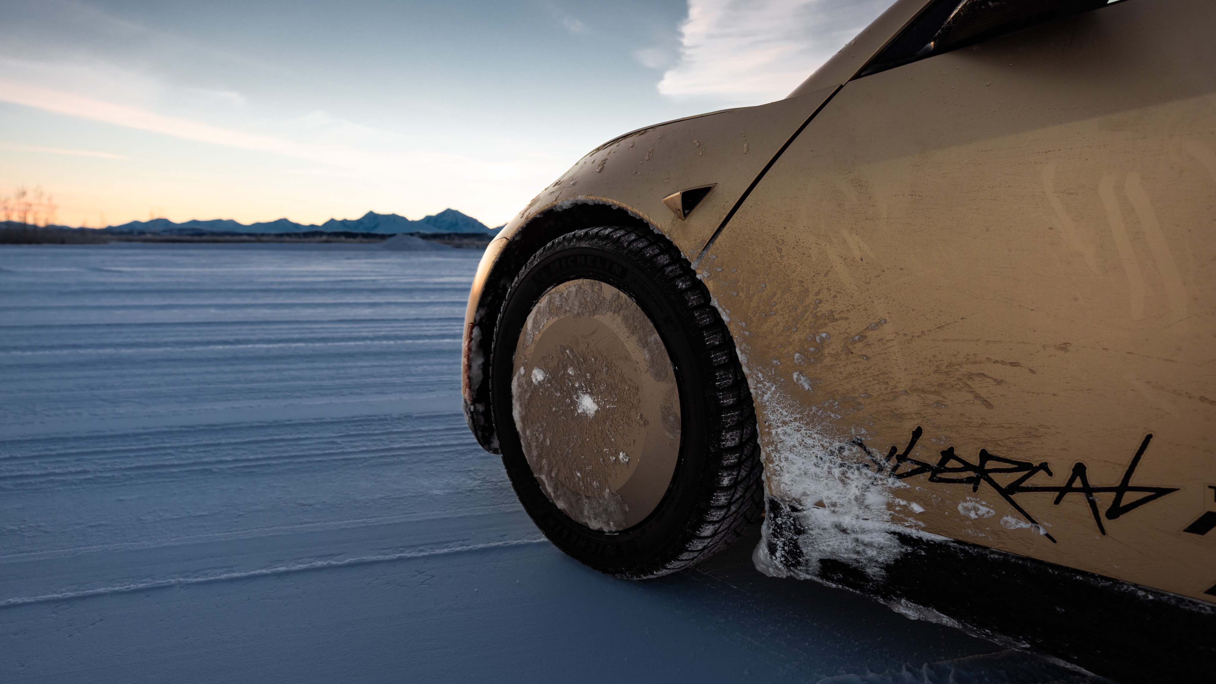 Wolfe Says Tesla Robotaxi Revenue Could Reach $250 Billion by 2035 | EV