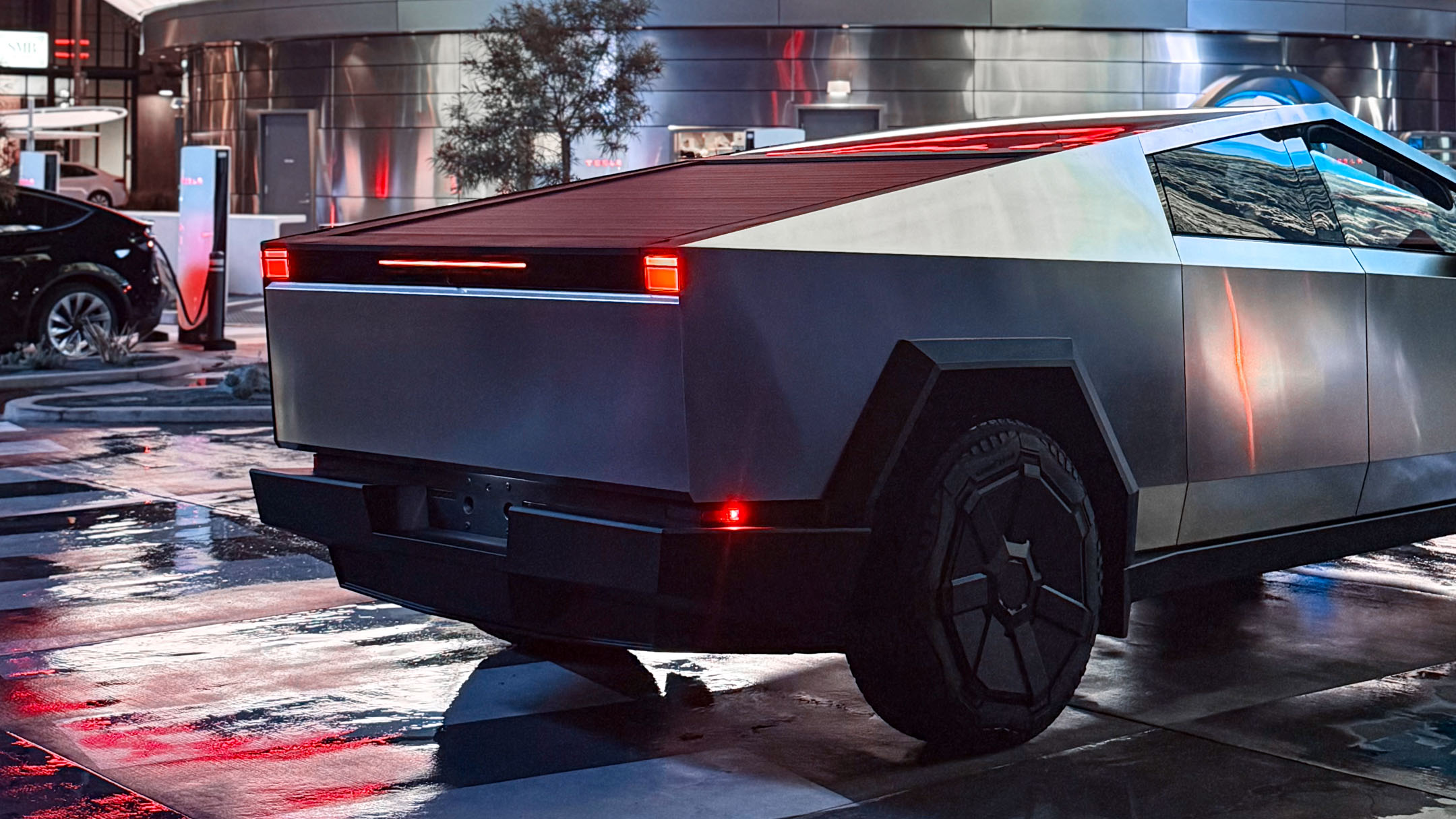 Tesla's Cheapest Cybertruck Gets 17% Price Hike as Lease Option Ends | EV