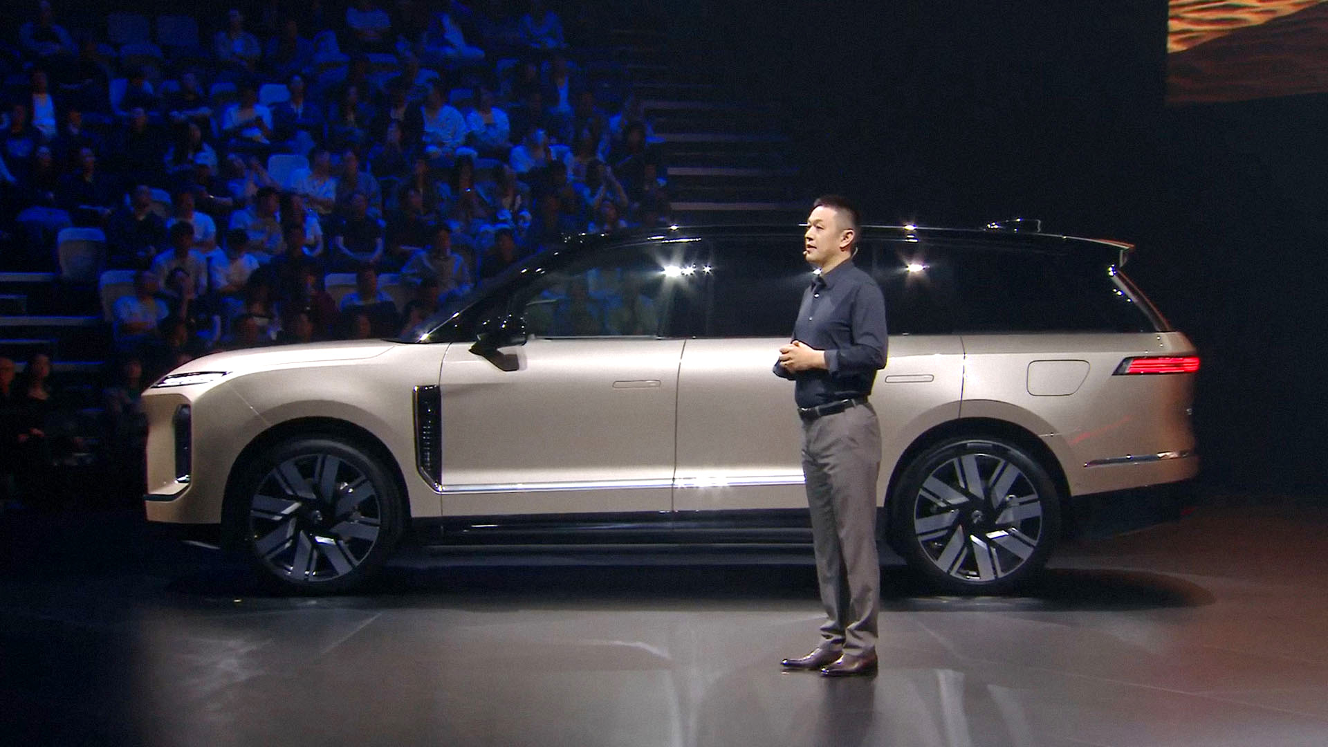 Nio Unveils China's Biggest Electric SUV ES9, With Pre-Sale Starting at ...