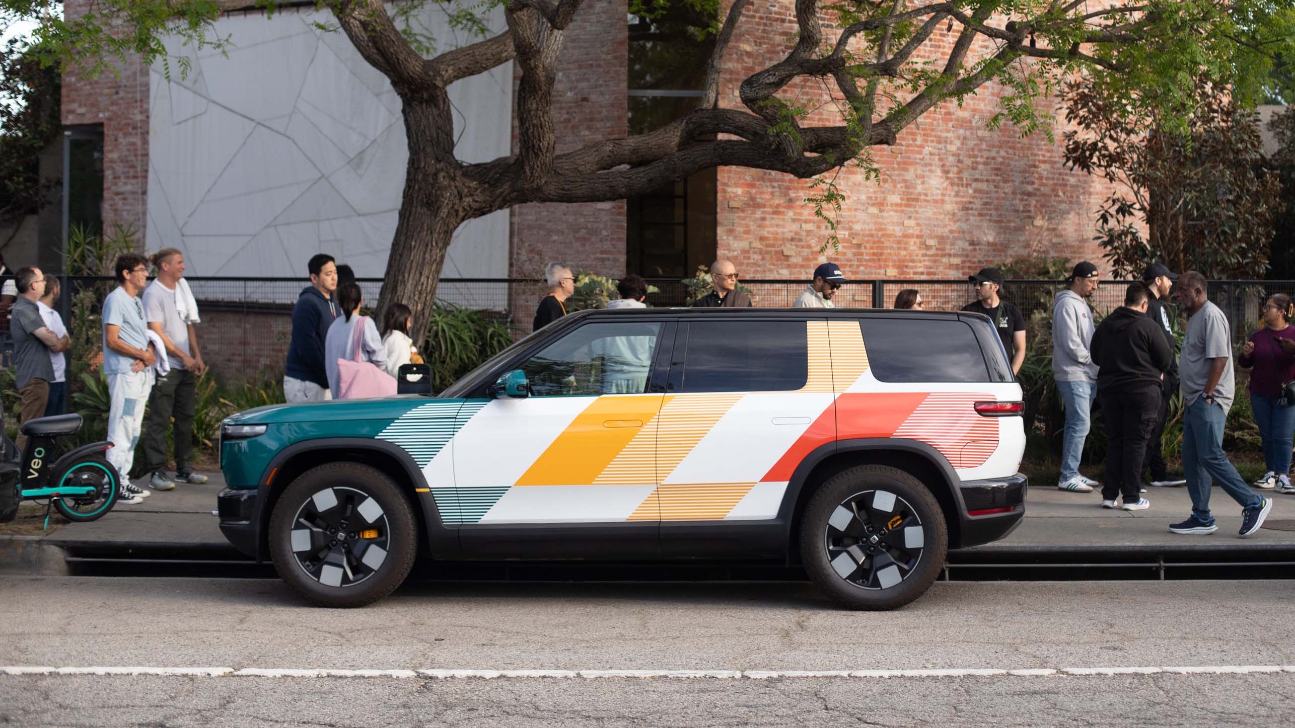 Rivian Raises R1 Lease Prices for June as It Adds Low APR | EV